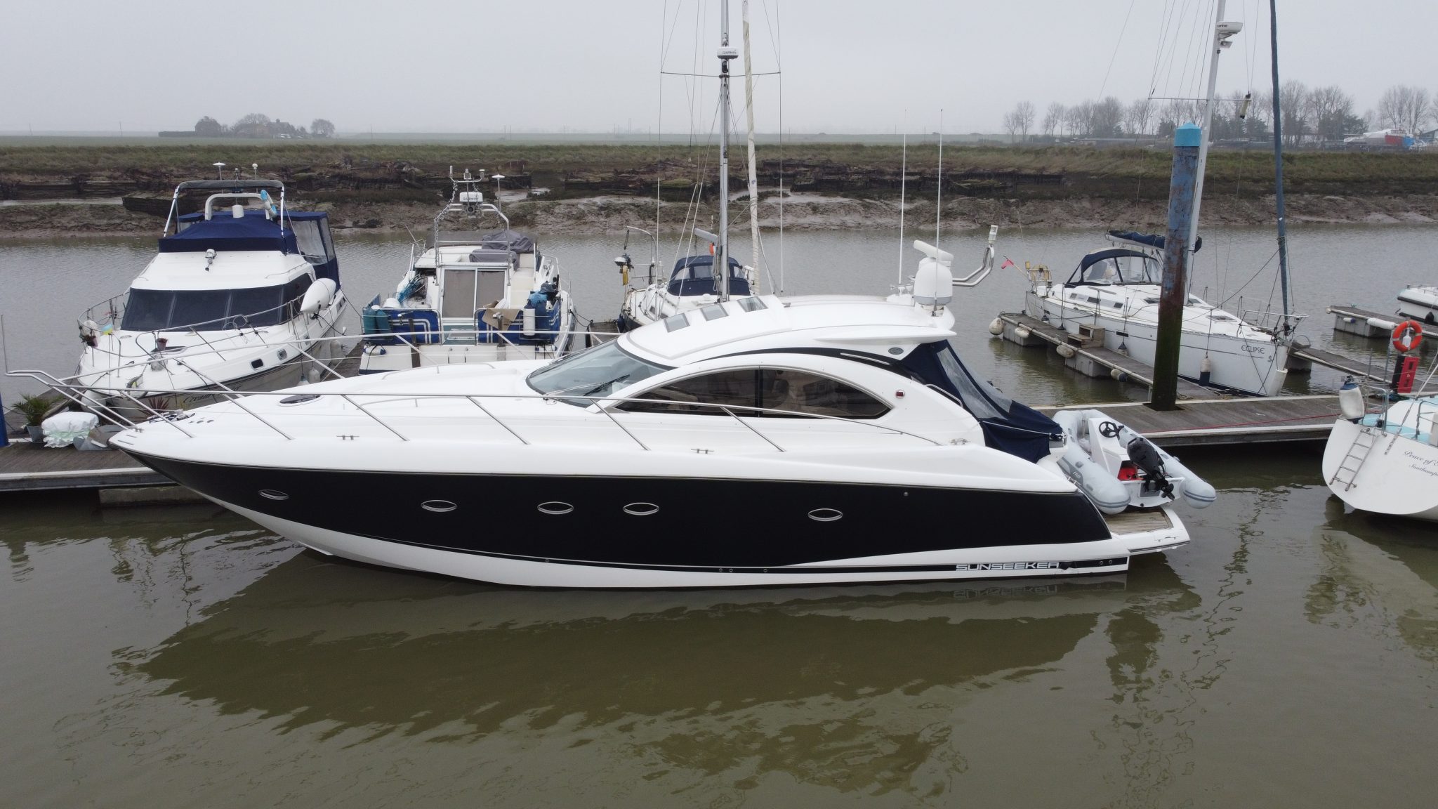 Sunseeker Portofino 47 - Final Affair - Dean & Holland Yacht Brokers