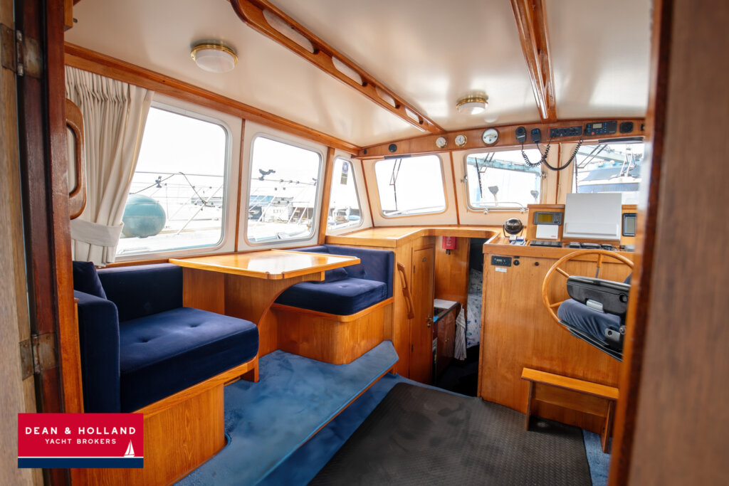 Lochin 33 - Tern - Dean & Holland Yacht Brokers