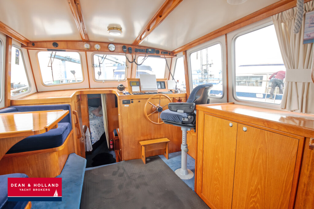 Lochin 33 - Tern - Dean & Holland Yacht Brokers