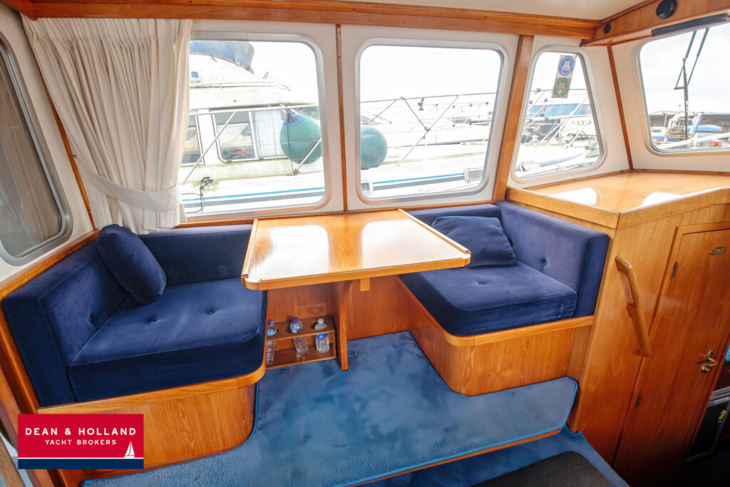 Lochin 33 - Tern - Dean & Holland Yacht Brokers