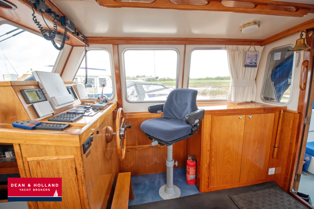 Lochin 33 - Tern - Dean & Holland Yacht Brokers