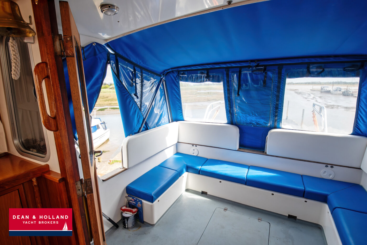 Lochin 33 - Tern - Dean & Holland Yacht Brokers